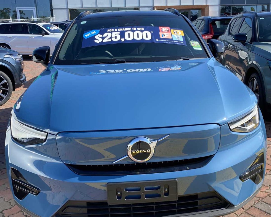 Custom Windscreen Banners | Gowans & Son Printers